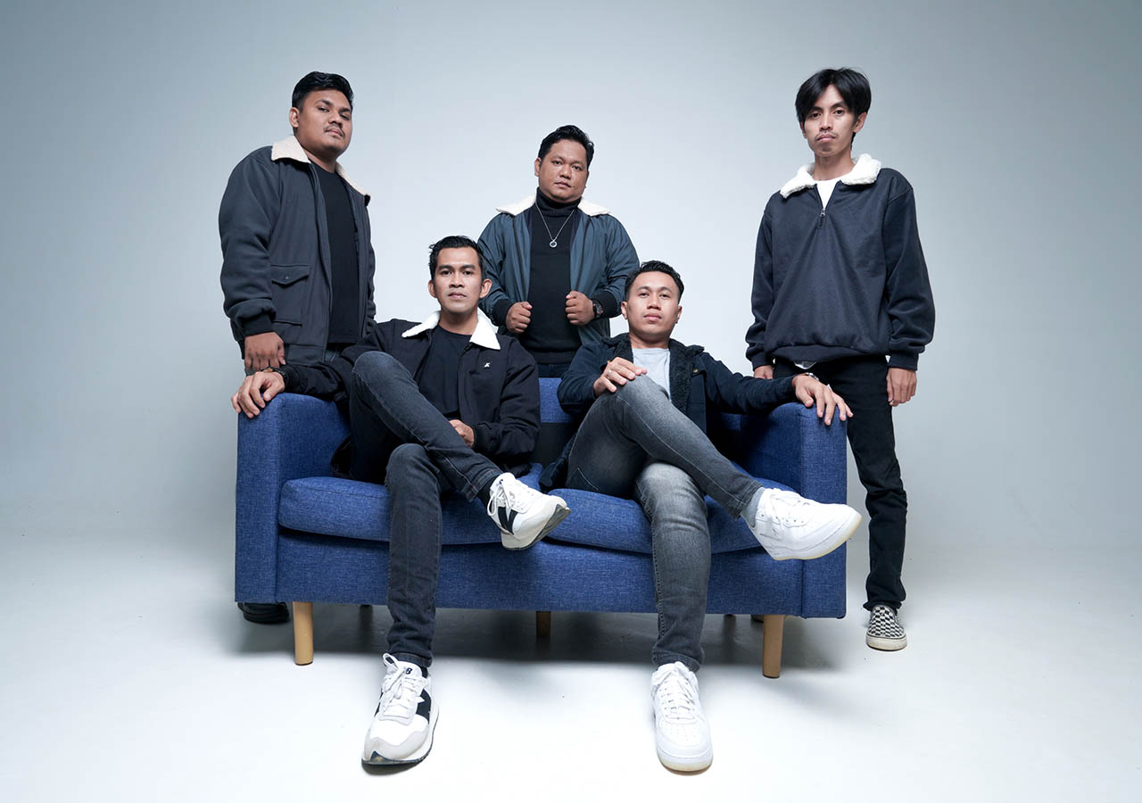 Senja Djingga Akhirnya Merilis Single Perdananya Yang Berjudul "Baju ...